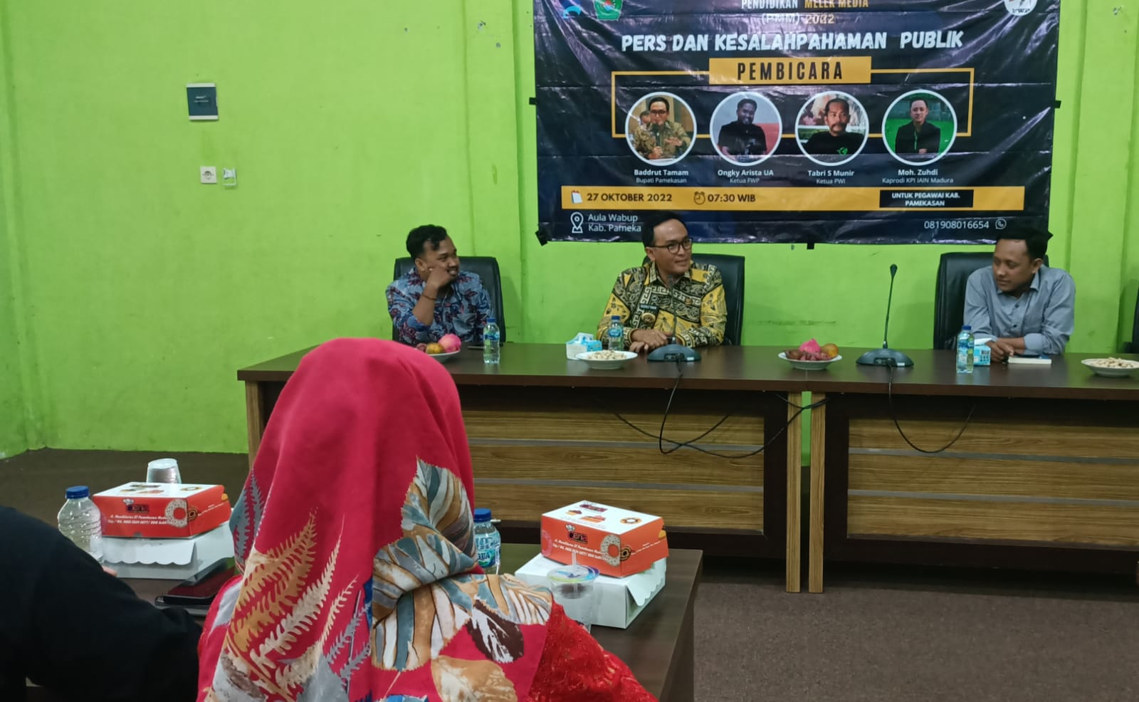 Bupati Pamekasan Mulai Kerja Tanpa Protokoler - Media Madura